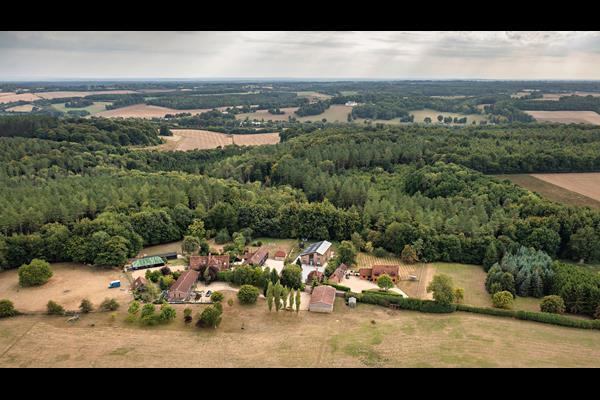 The Granary: A ‘future proofed’ house in Buckinghamshire | Features ...